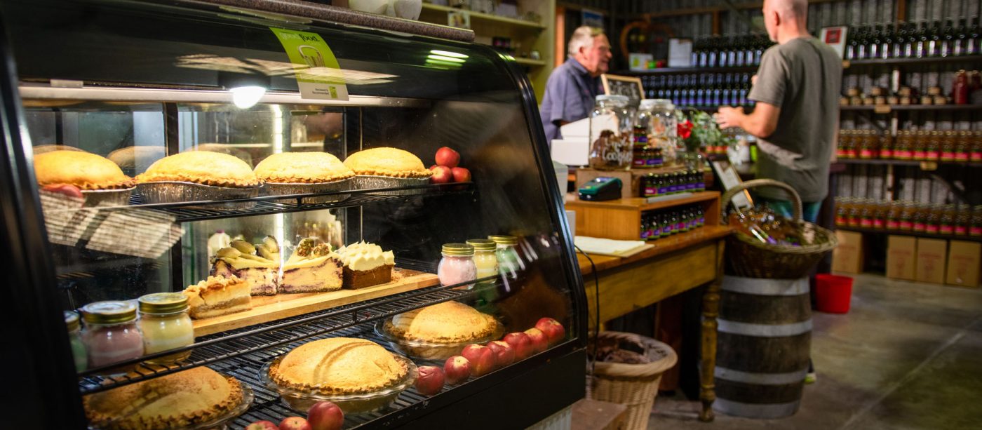 Famous Apple Pie – SuttonsFarm
